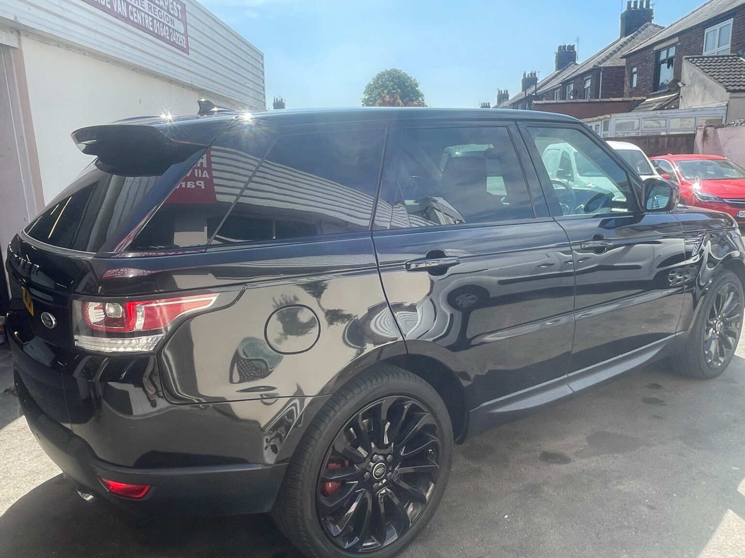 Land Rover Range Rover Sport – Riverside Van Sales